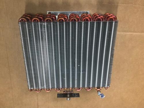 Bergstrom Condenser ; 400 x 330 x 75 mm